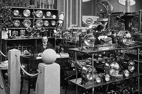 Brose Fahrzeugteile GmbH & Co. KG – Historisches Lexikon Bayerns